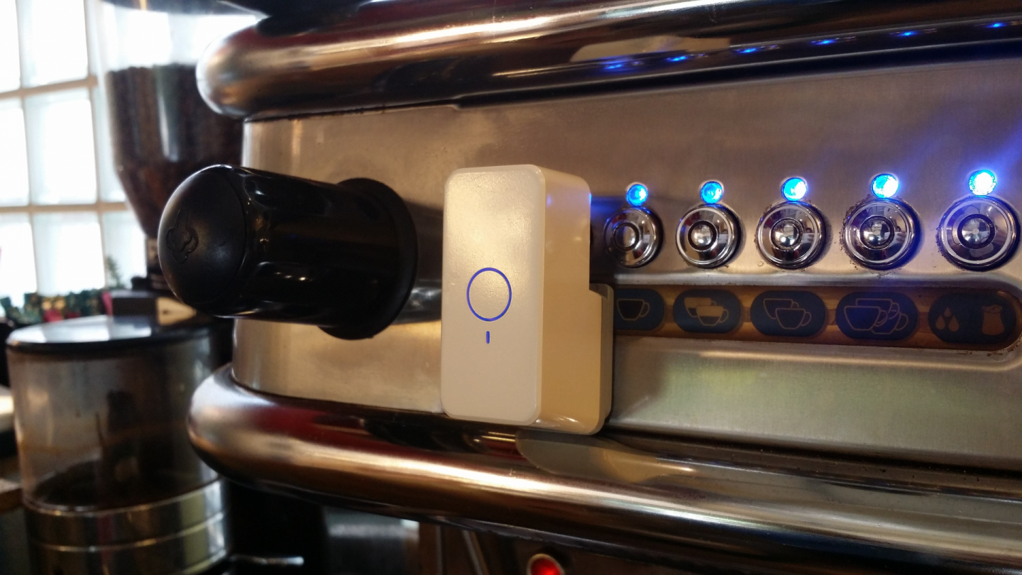 This Wireless Robotic Button-Pusher Wants To Make Your Appliances ...