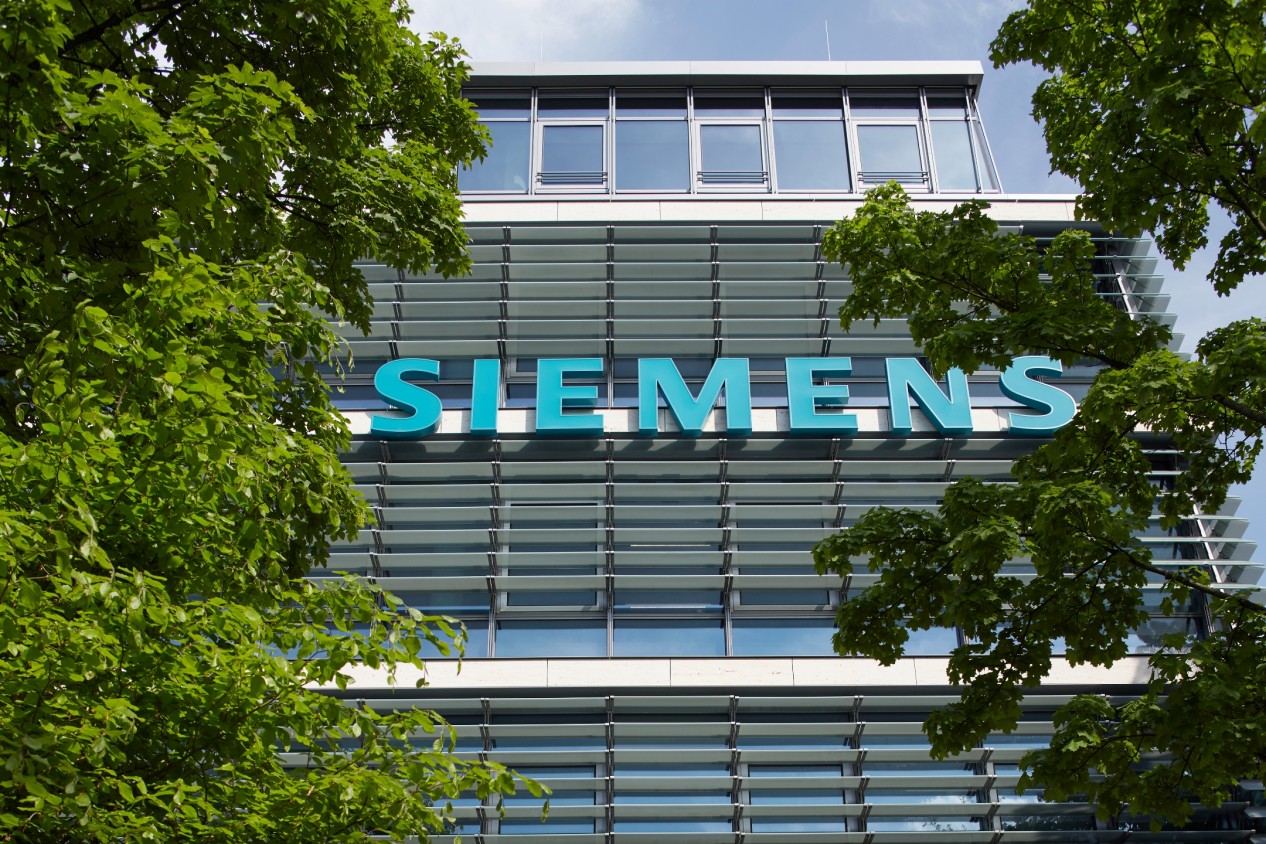 Siemens aims for Beijing AI lab to aid factories as industrial output ...